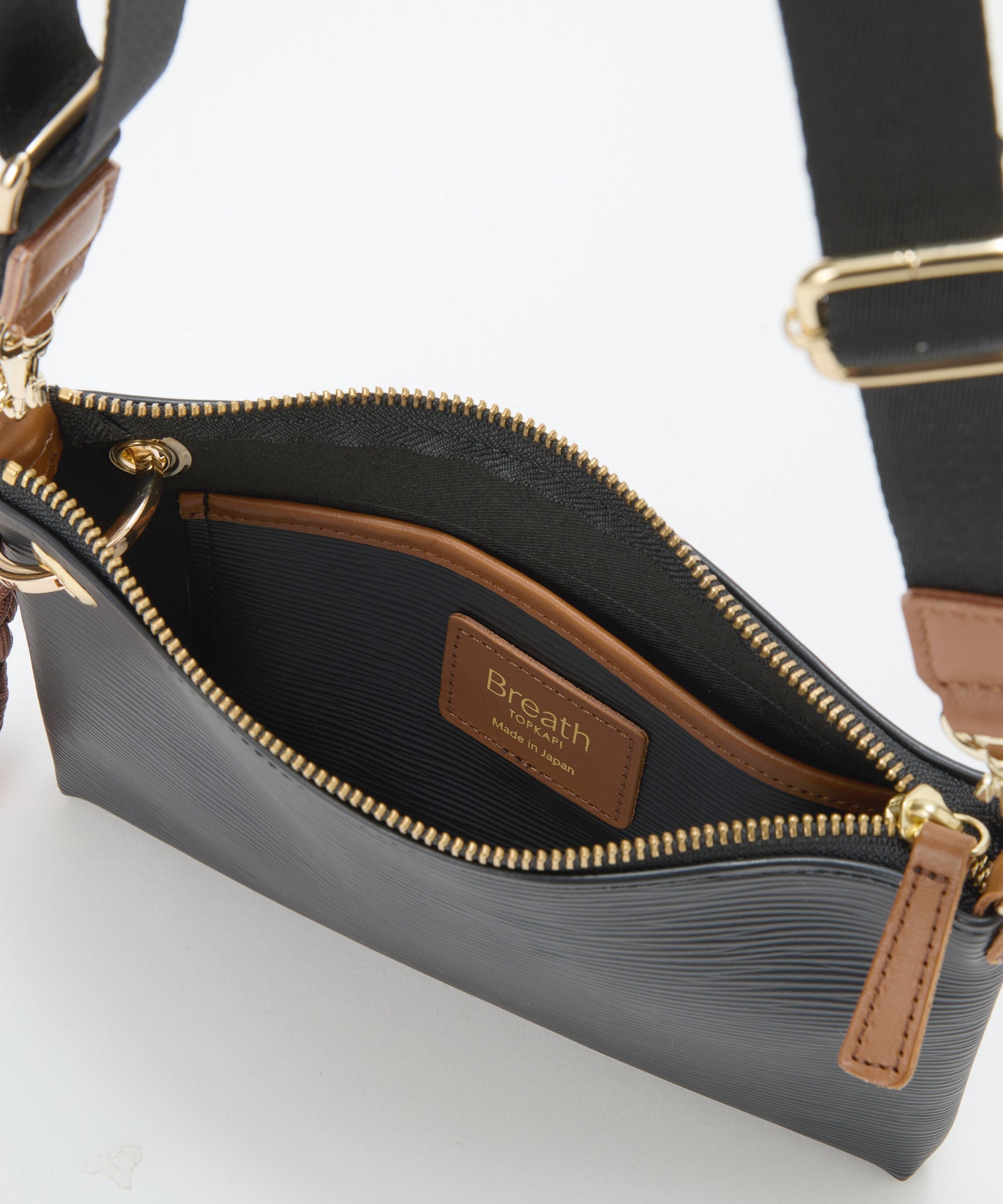 トプカピ（TOPKAPI）/【Breath TOPKAPI】RIPPLE リプル コードチャーム付き ミニ ショルダーバッグ RIPPLE リプル コードチャーム付き ミニ ショルダーバッグ – TOPKAPI